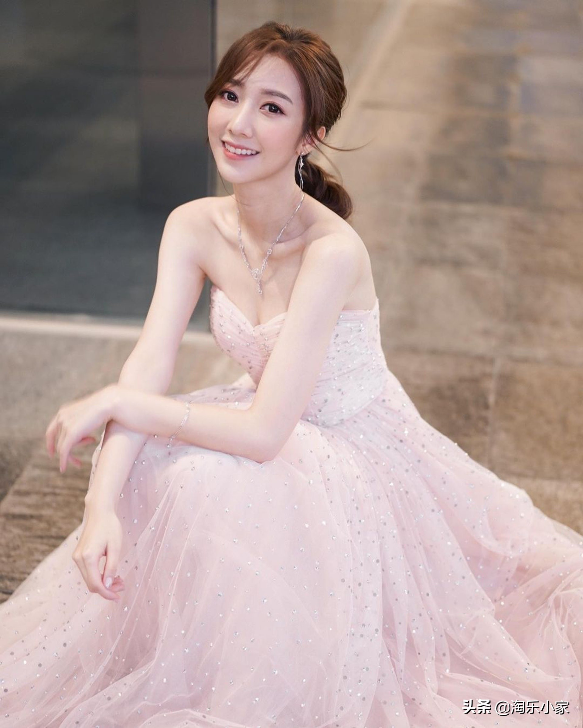 Counting the TVB artists who became the first female in the industry ...