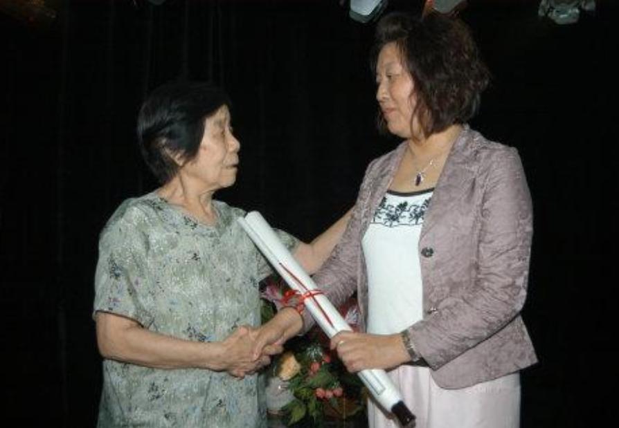 Zhao Liping repeatedly refused Zhu De Son, He Long knew, the last one's fierce medicine: You are ...