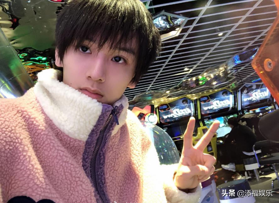 "Green 3" Liu Junhao suspected of falling in love and collapsed in his house, the support club ...