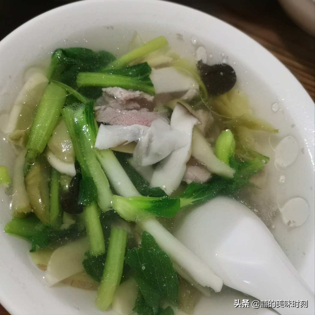 The breakfast shop in Yangzhou has been popular for more than 20 years ...