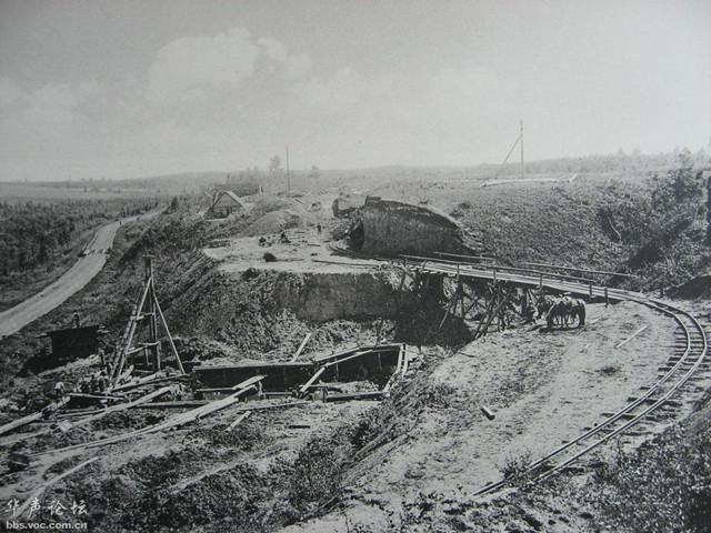 Why did Tsarist Russia build the longest Trans-Siberian Railway in the ...