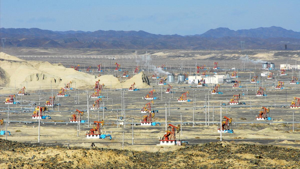 A two-day trip to Karamay Oilfield, Kuitun River Grand Canyon, Baili ...