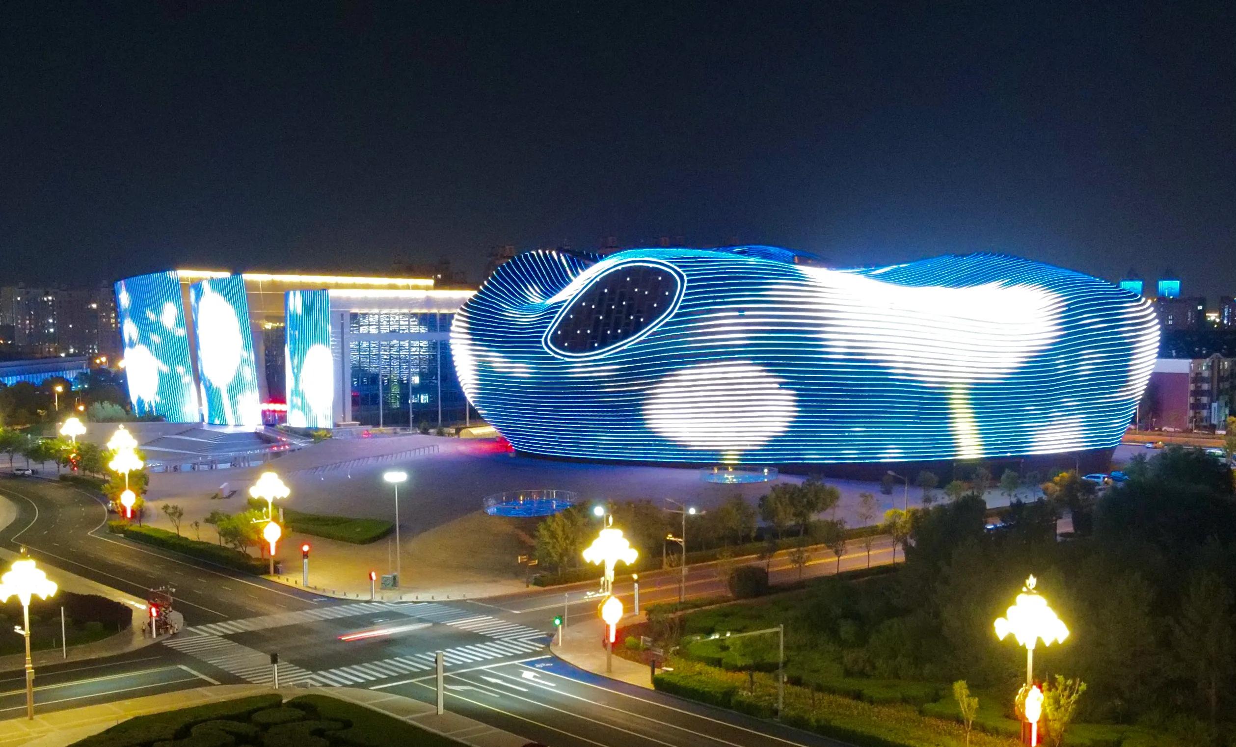 Tour Kangbashi, visit the Ordos Museum - iNEWS