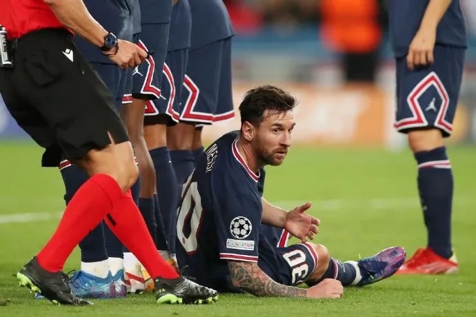 Messi is too good, the World Wave secures the victory for the team, and ...