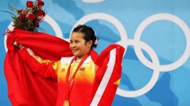 Zou Chunlan, who won 20 gold medals in 6 years, became a bather after ...