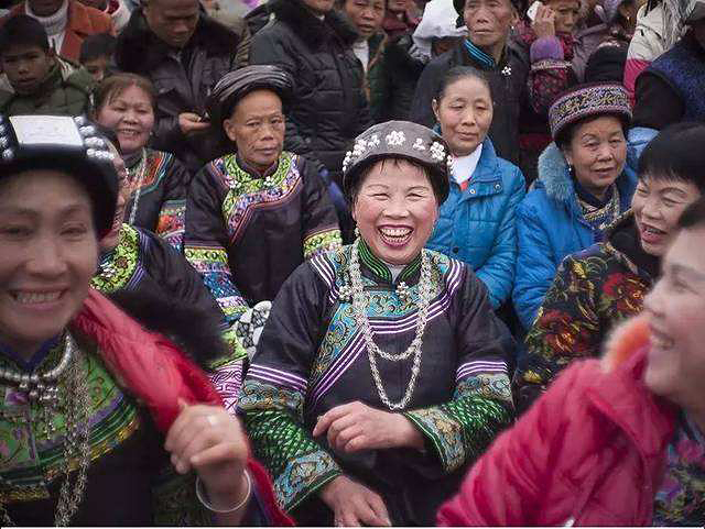 Magical Guangxi: Is the Zhuang nationality "Sinicized" or the Han ...