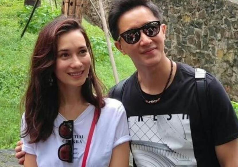 Han Geng celebrated his wife Lu Jingshan's birthday, and she still had ...