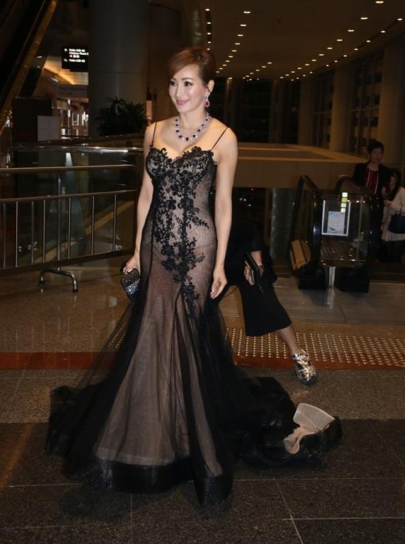 It's no wonder that Luo Lin's second marriage can marry the younger 20 ...