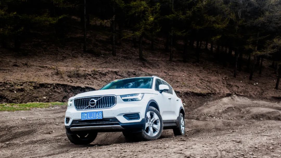 City SUV can also play Laozhanggou?Volvo XC40 off-road test - iNEWS