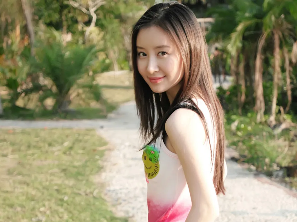 Little gossip, Du Meizhu, Liu Haoran, Wang Junkai, Sun Yi, Wang Yanlin, Shu Chang - iNEWS