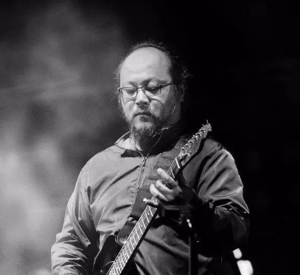 The secret past of Dou Wei and his first love Jiang Xin, Faye Wong ...