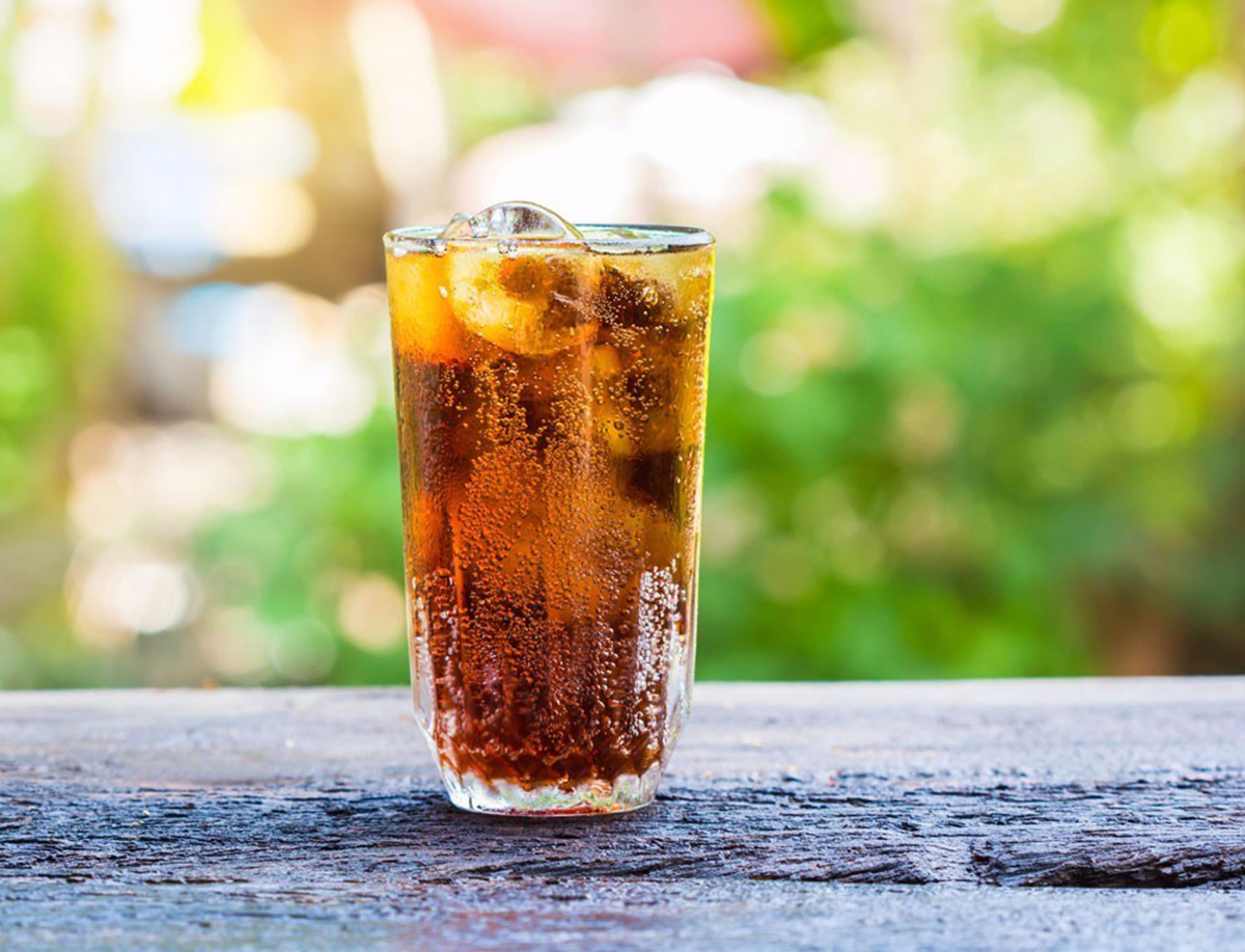 With 20,000 bottles sold every second, why do different cola have ...