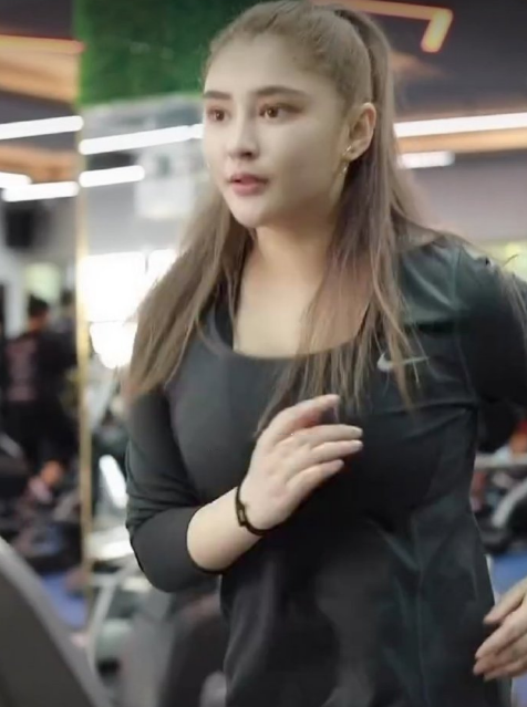 Li Xin Ai has changed, and others are all fat, but she has become "Yang ...