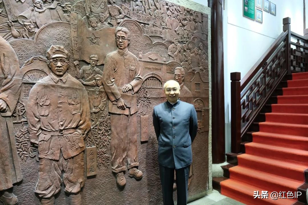Kuang Yaming's Descendants' Journey to Seek Roots in Suzhong - iNEWS