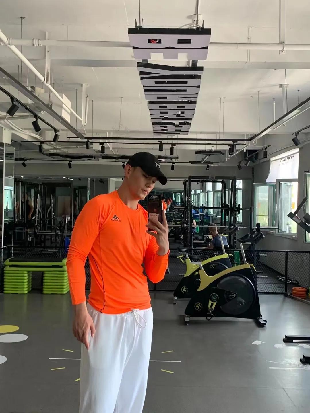 "Red Flag Canal" CCTV's new actor Chen Che is eye-catching - iNEWS