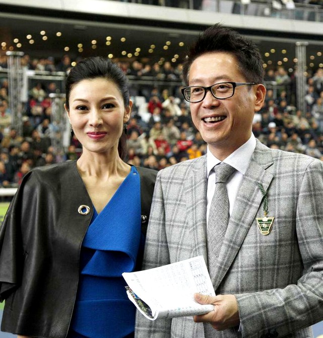 50-year-old Li Jiaxin really dared to wear it. No wonder Xu Jinheng ...
