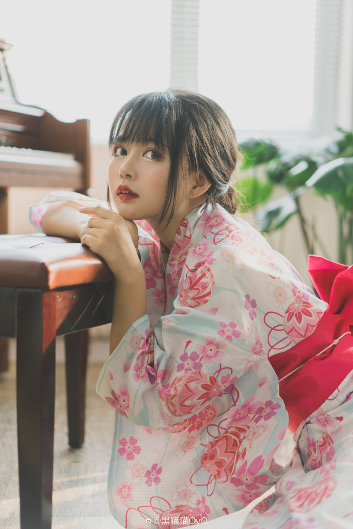 Coser Black Cat _ Kimono Girl - iNEWS