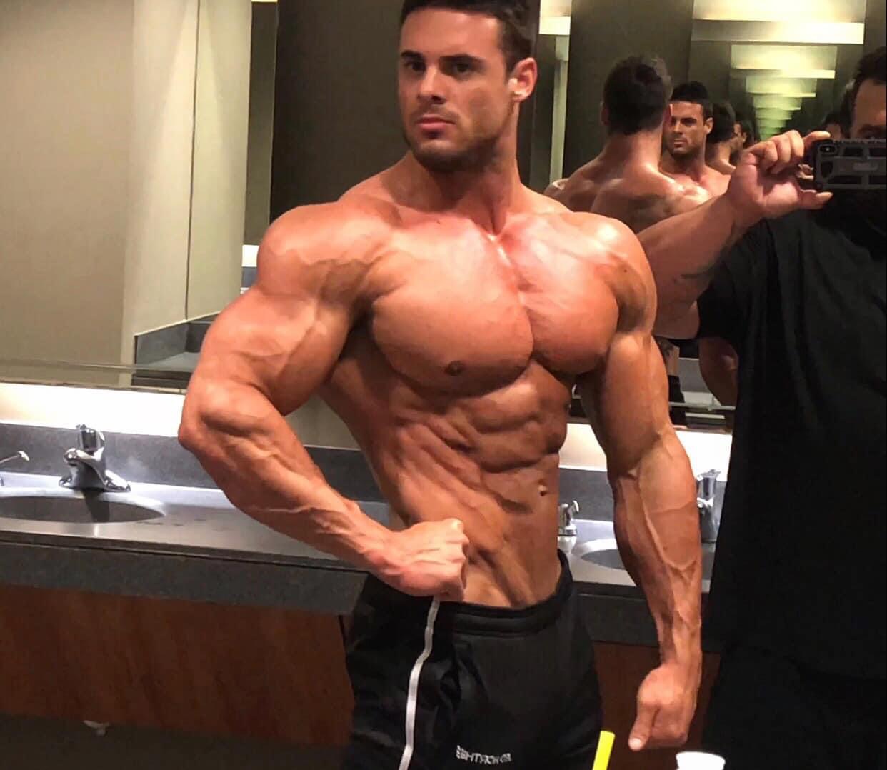 Super handsome muscle shape-Logan knife, why is it so popular in the ...