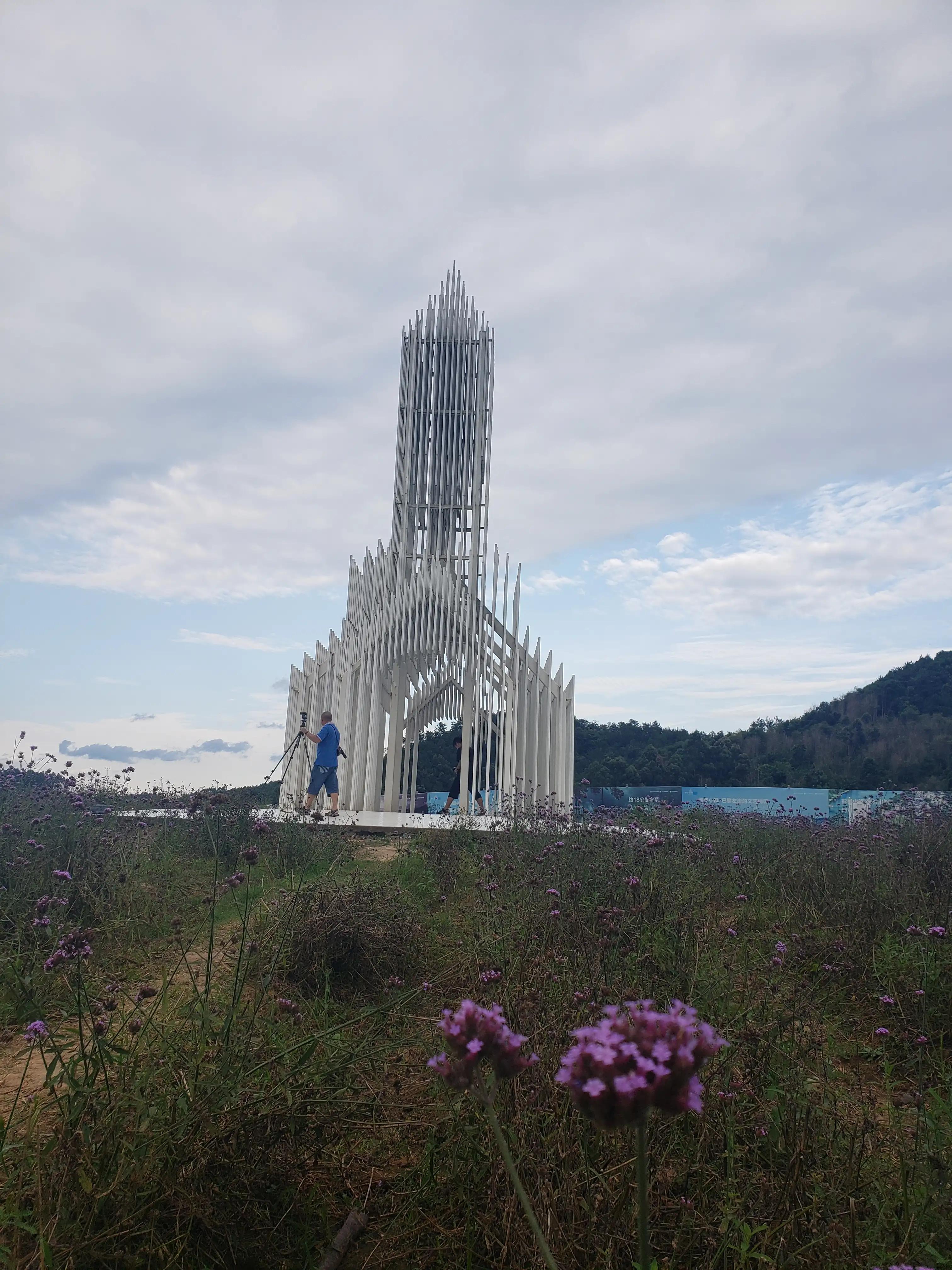 Shadowless Church, another internet celebrity check-in place in Chengdu ...