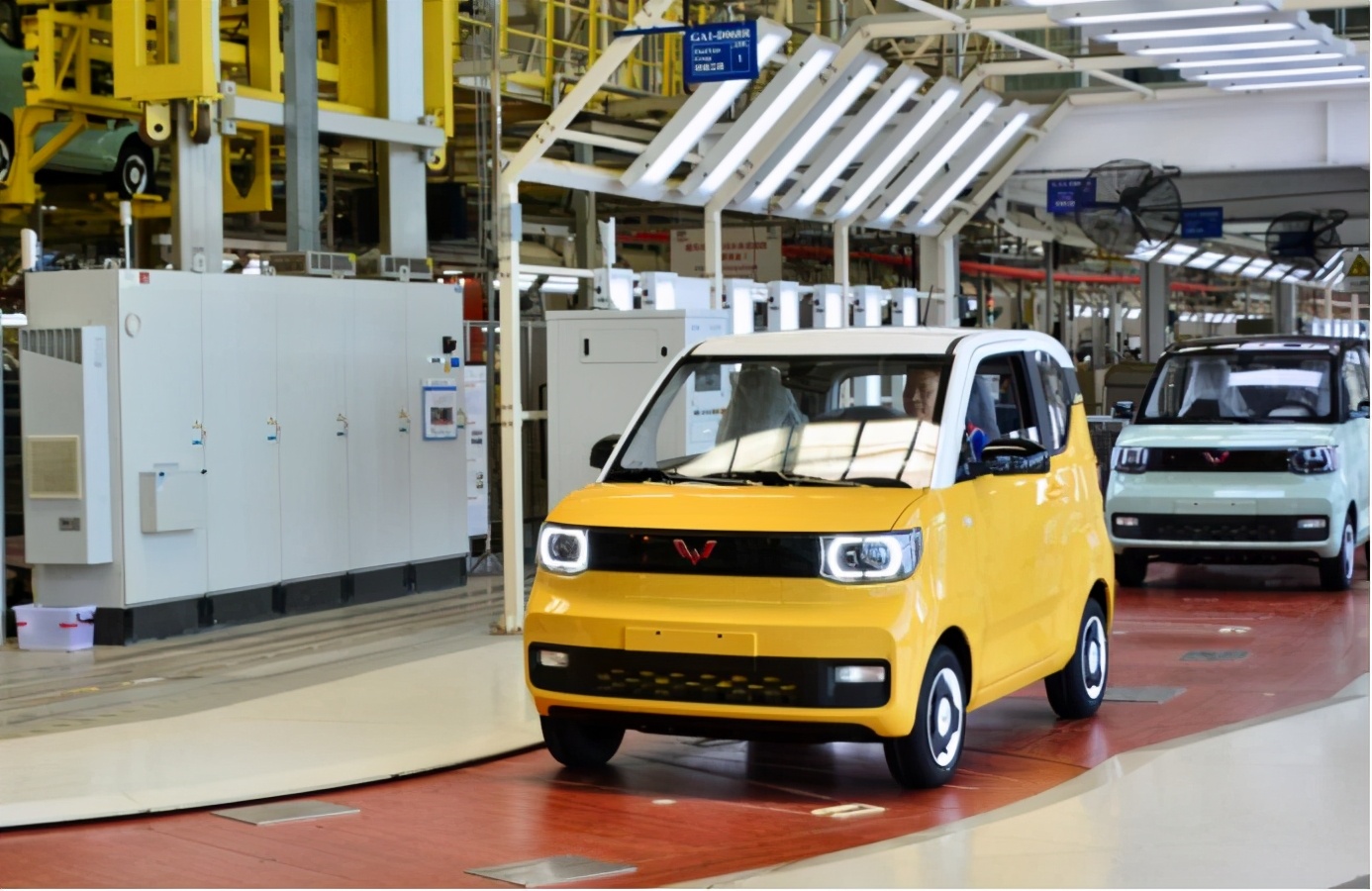 With a cumulative sales of 884,000 vehicles sold in half a year, People ...