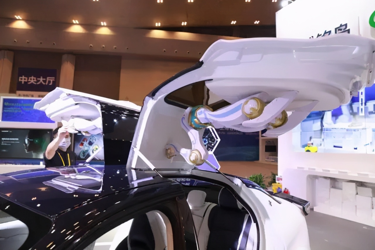 Hand in hand with the King of Glory, Geega Geely Industrial Internet ...