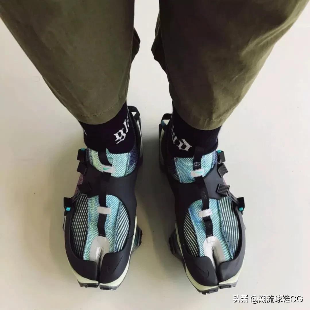 Nike donkey hoof wind!The most unique this year is actually split-toe ...