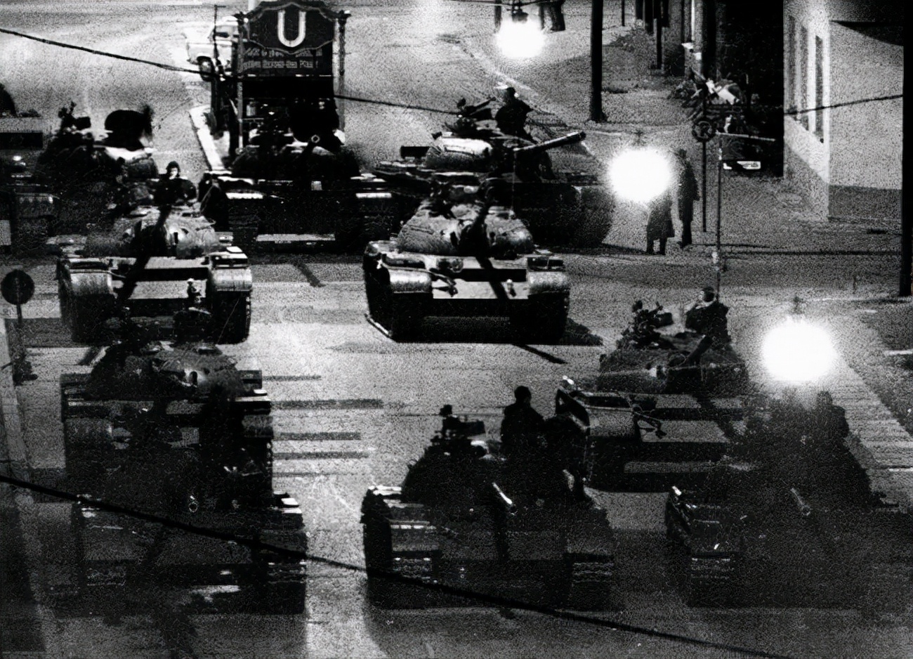 The first time mankind is closest to a full-scale nuclear war, the ...