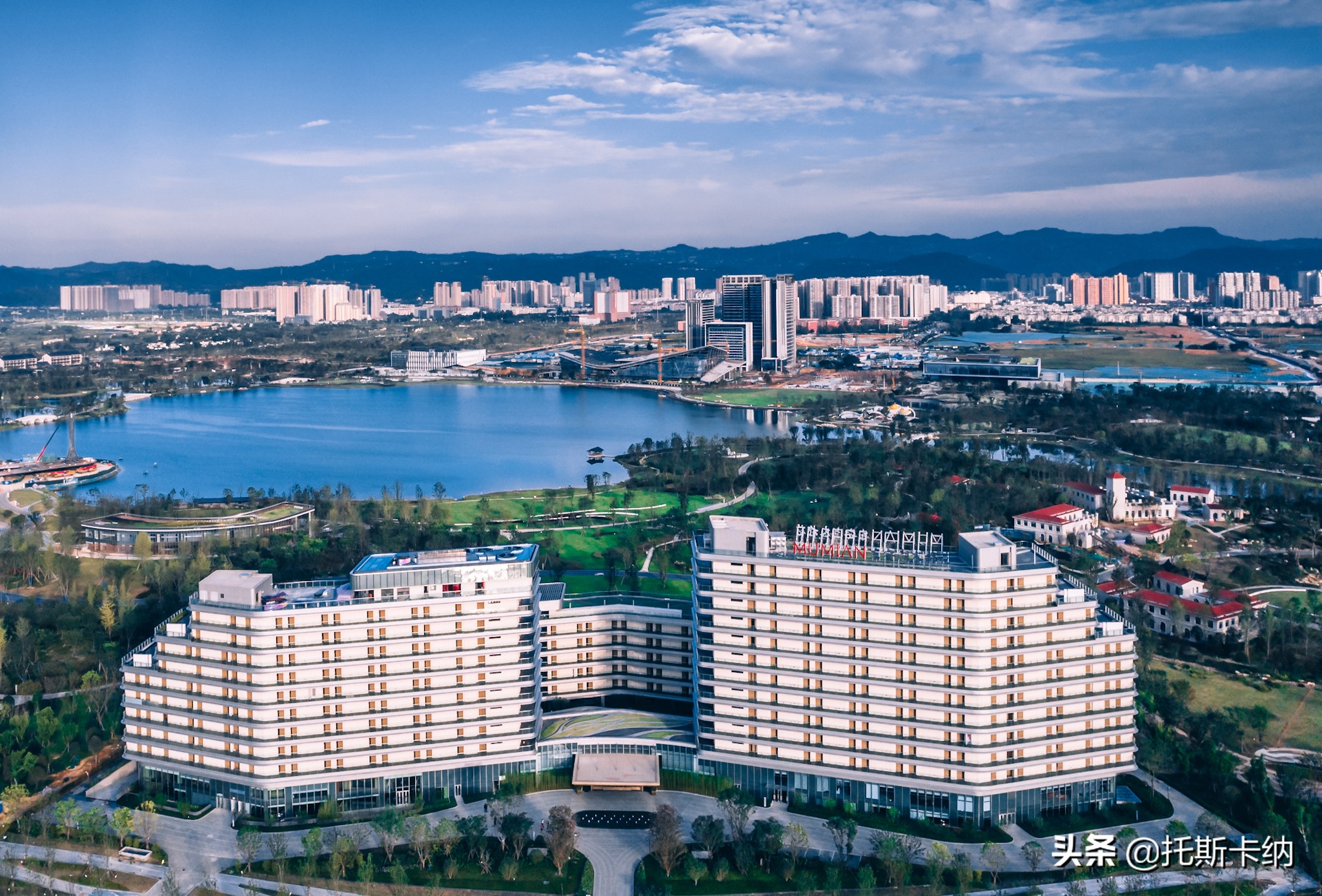 Dongjin Xinqihang Kapok is popular-Chengdu Dongan Lake Kapok Hotel ...