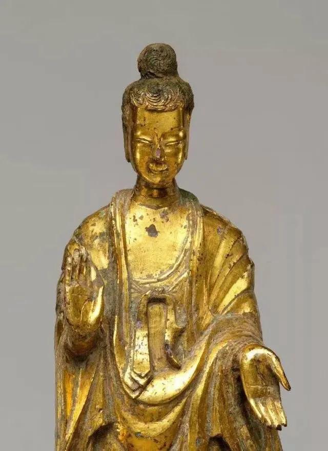 Gilt Bronze Buddha Statue of the Northern Wei Dynasty - iNEWS