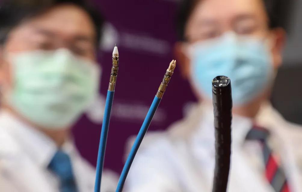 Seven new surgical robots abroad - iNEWS