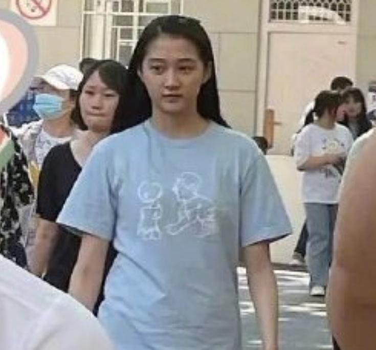 Guan Xiaotong was accused of gaining weight in the filming, and the ...