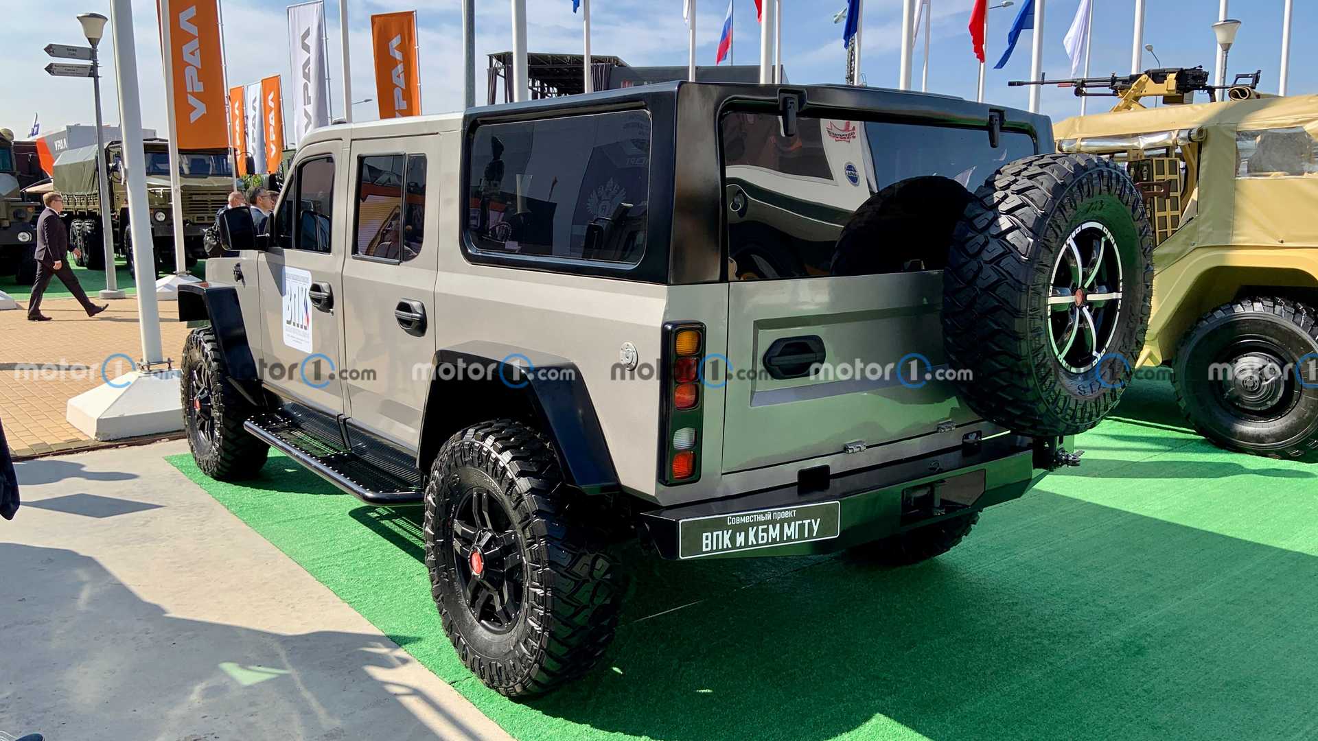 Russian version of Hummer H1, Strela SUV debut, equipped with 157 ...