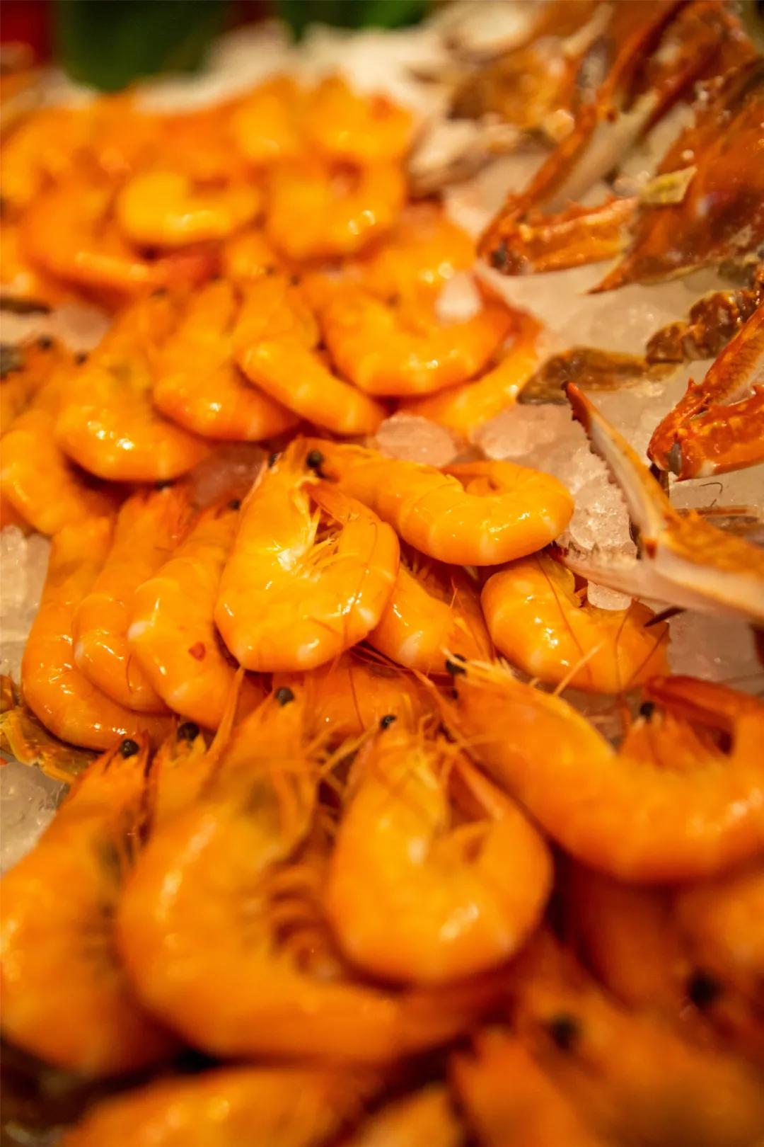 Shangri-La, Wenzhou, has come to the new chef for buffet, and the full ...