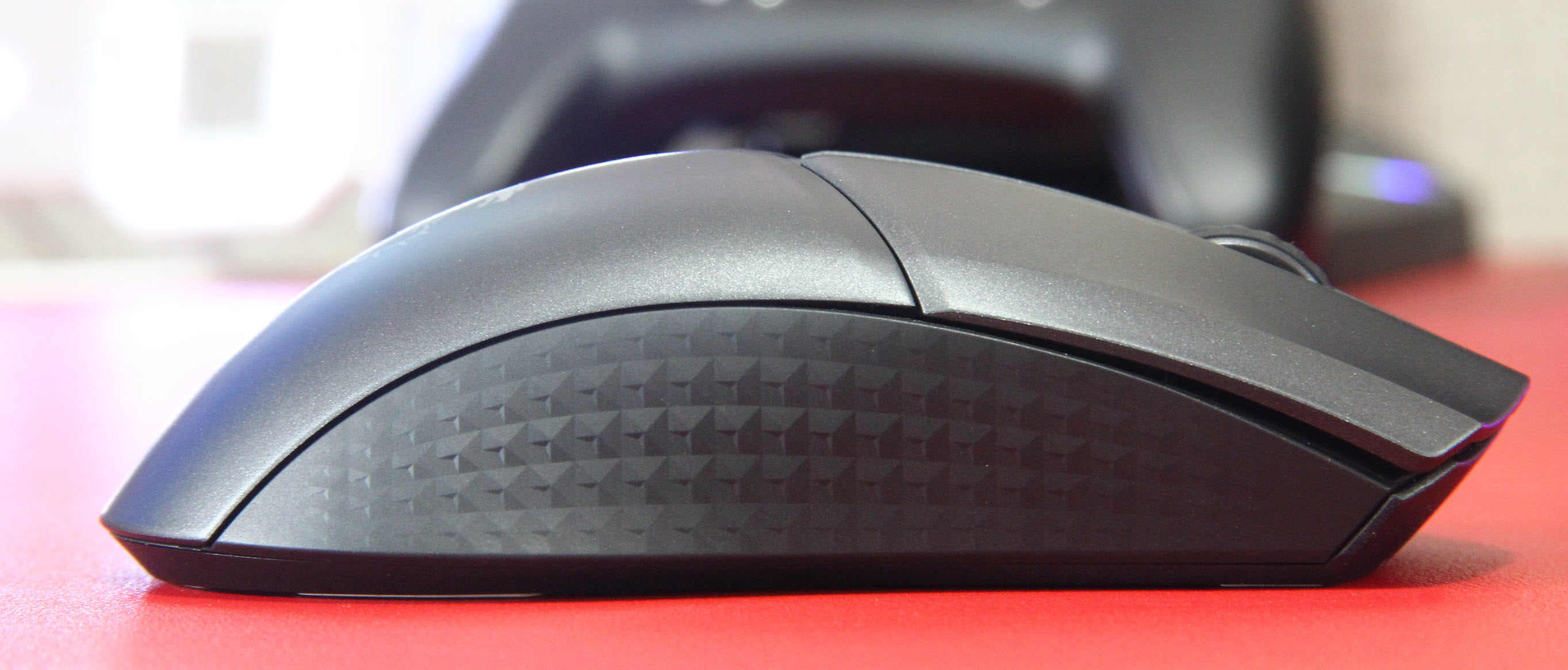 Invincible price/performance ratio!Flagship multi-mode mouse: MSI GM41w ...