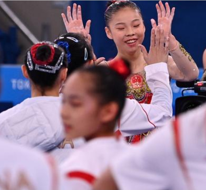 Guan Chenchen: The youngest gold medalist of the Chinese delegation in ...