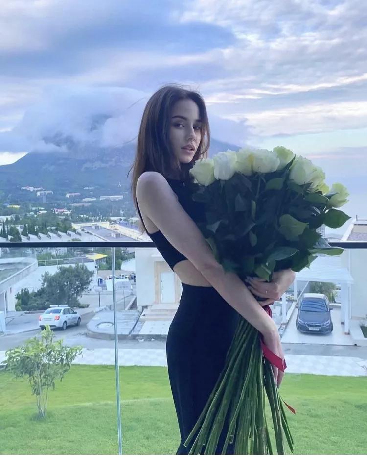 Russian model Romashka - iNEWS