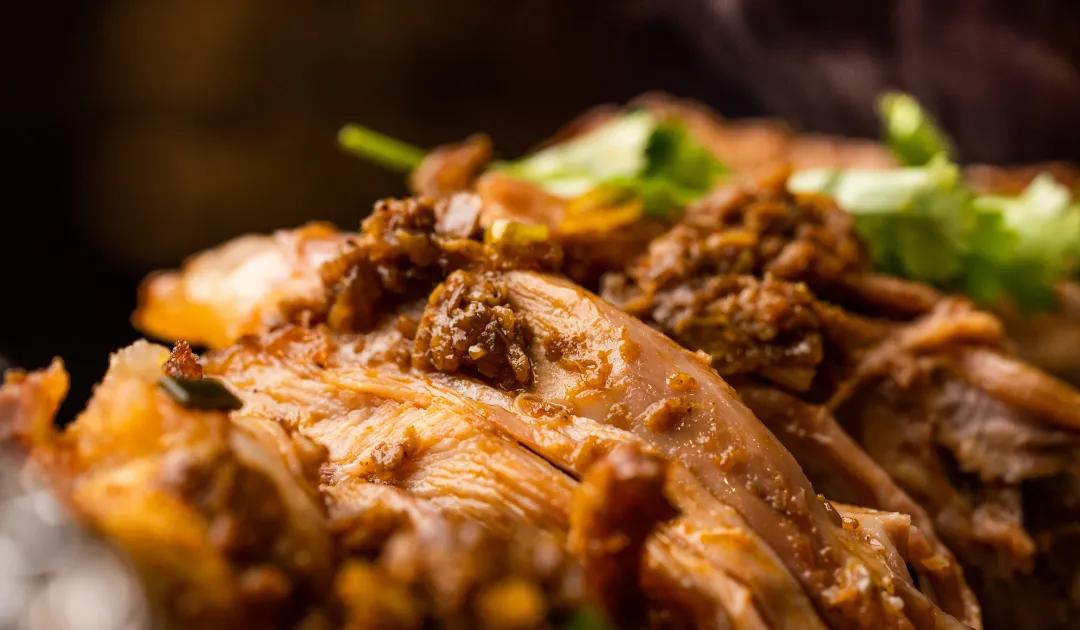 The "Giant Roasted Beef Leg", which sells for 10w a year, was finally ...