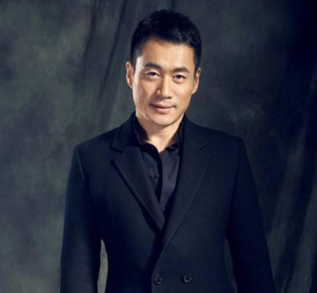 The acting "Wu Song" became a hit, and Wang Siyi fell in love with Wang ...