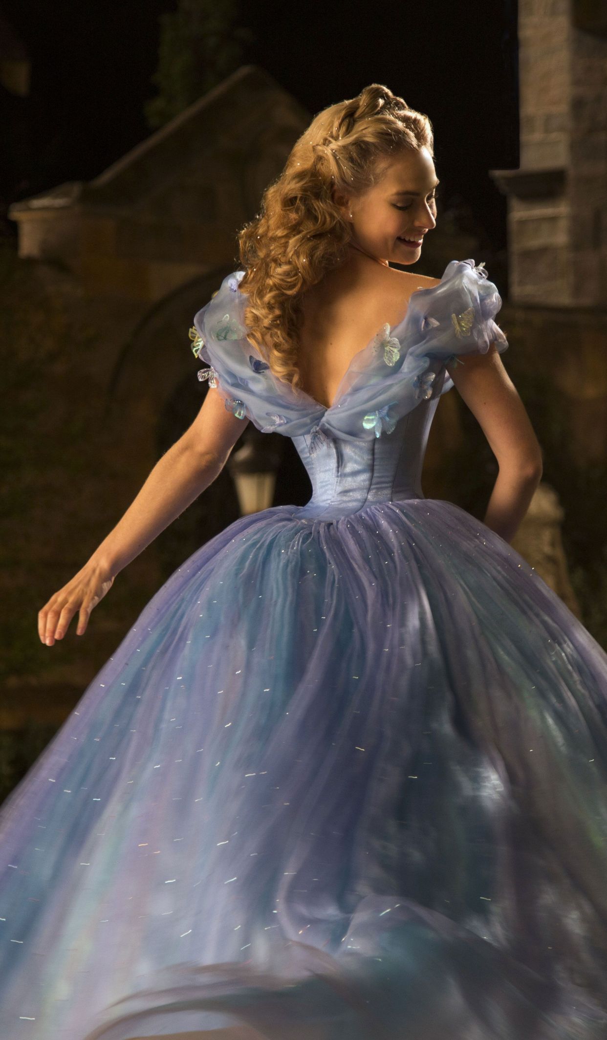 "Cinderella" drag dress: It takes 45 minutes to put on the skirt, and ...