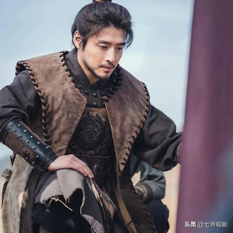 The young actor model worker is making a drama, Jiang He makes a ...