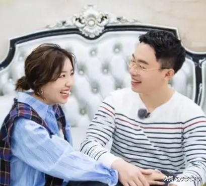 Zou Kai and Zhou Jie, model gymnastics couples love each other, match ...