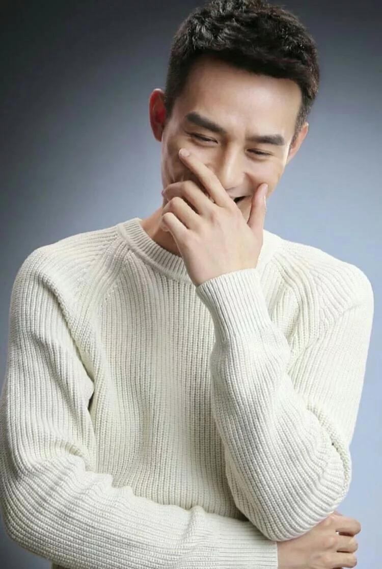 "Kai Kai Wang Tie"-Wang Kai - iNEWS