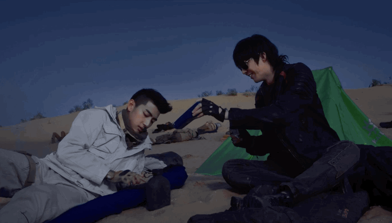 The ultimate note is too powerful, the plot restores the characters ...