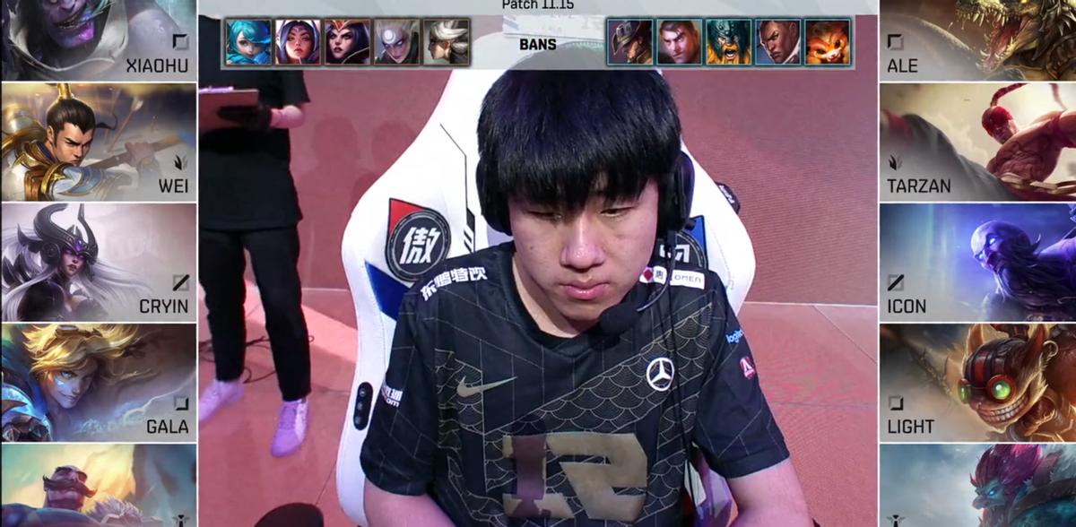 RNG lost to LNG, Uzi repeatedly asked questions, pointing out the big problems in the fourth ...