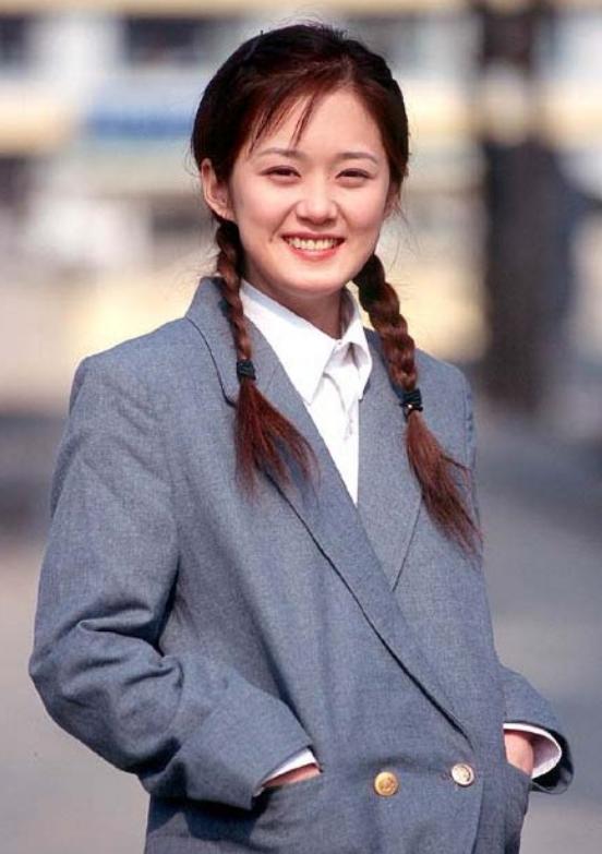 40-year-old Zhang Nara, who was banned for "going to China without ...