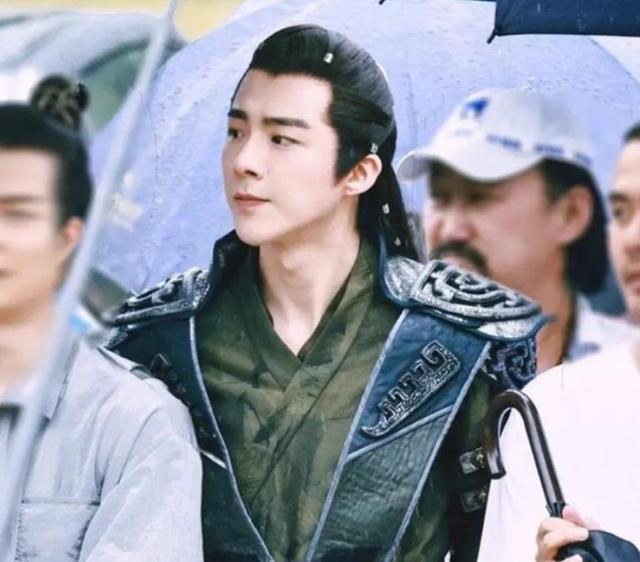 Yang Xuwen and Liu Yuning beat people in the theater, and the three ...