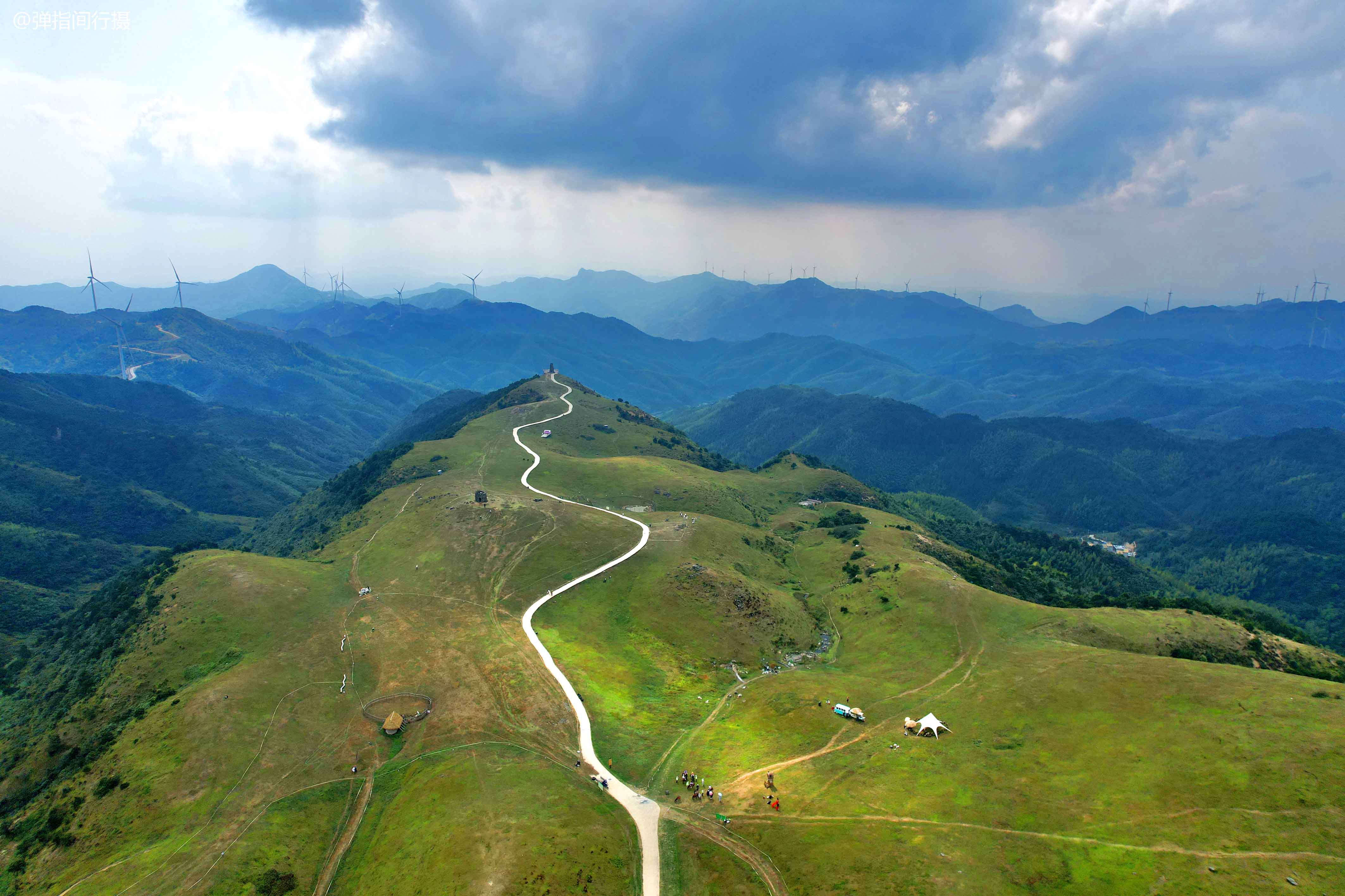 China's southernmost alpine grassland is hidden in the deep mountains ...