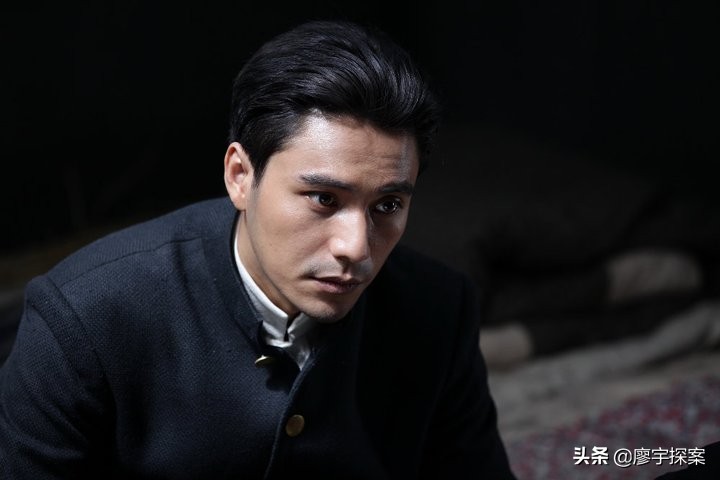 There are 5 young actors who acted as Premier Zhou. They are similar in ...