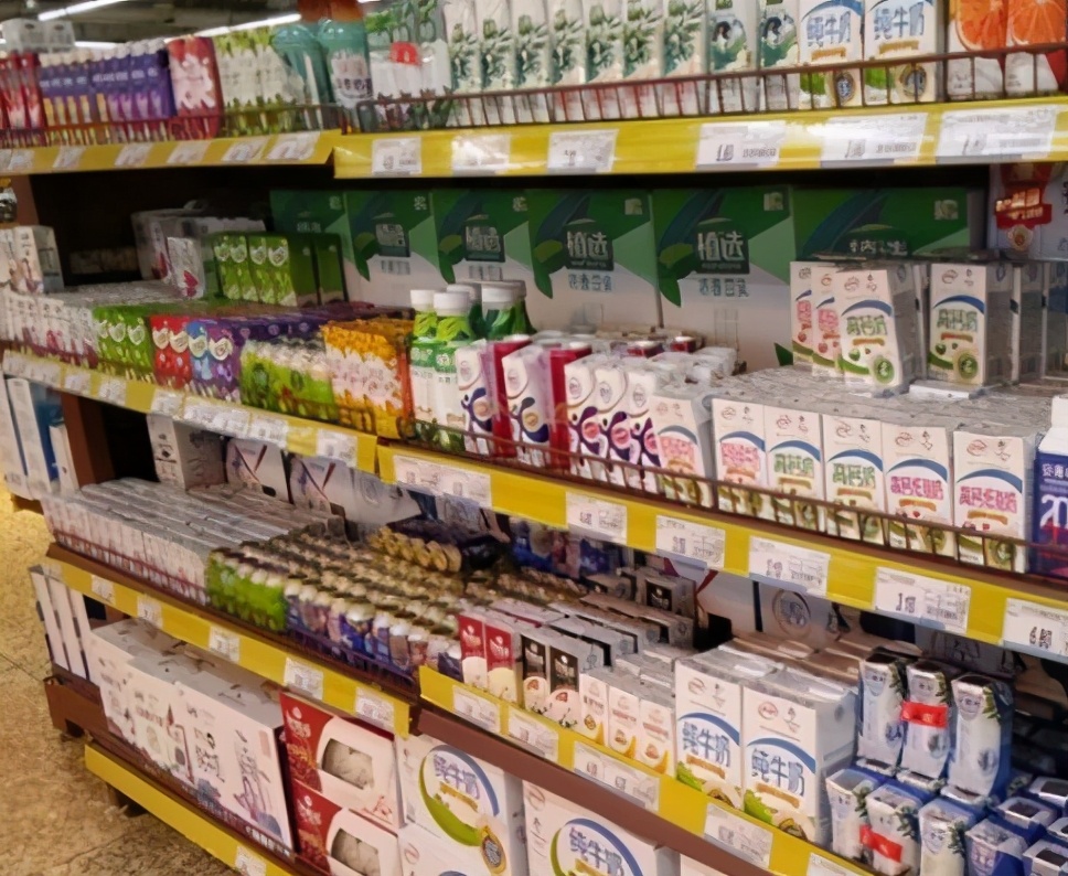 It's all milk, what's the difference between bagged milk and boxed milk ...