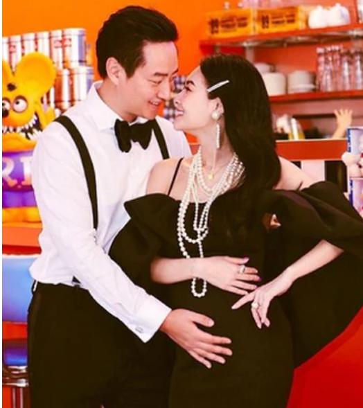 Congratulations!38-year-old Wang Sijia announced that she was pregnant with a girl, and her ...